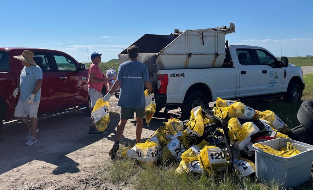 Coastal Cleanups – Texas GLO Adopt-A-Beach | Coastal Bend Bays Foundation